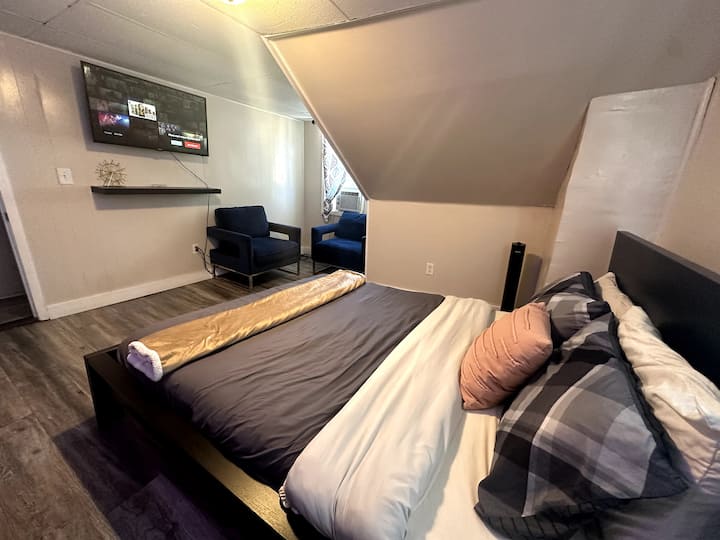 W Top Floor Port W - Portland, ME