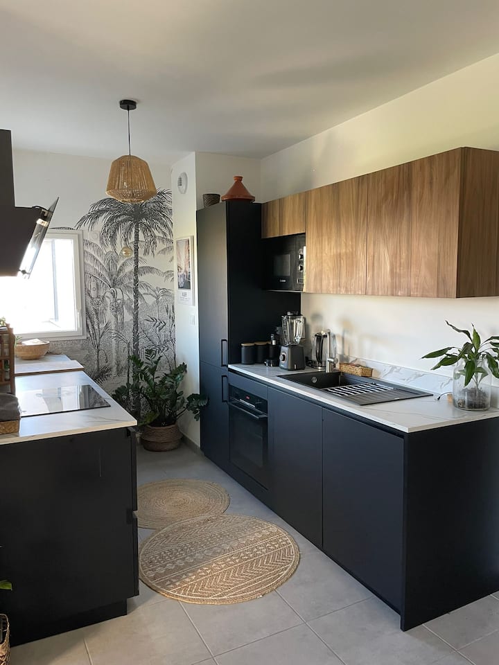 T2 Cosy/calme Proche Lyon, Eurexpo Et Hôpitaux Est - Bron