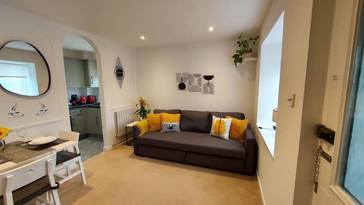 Cosy 1 Bedroom Apartment Near Woodstock And Oxford - Blenheim Palace
