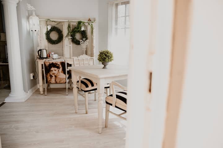 Tuis Guest House & Coffee Shop In Meyerton Central - Meyerton