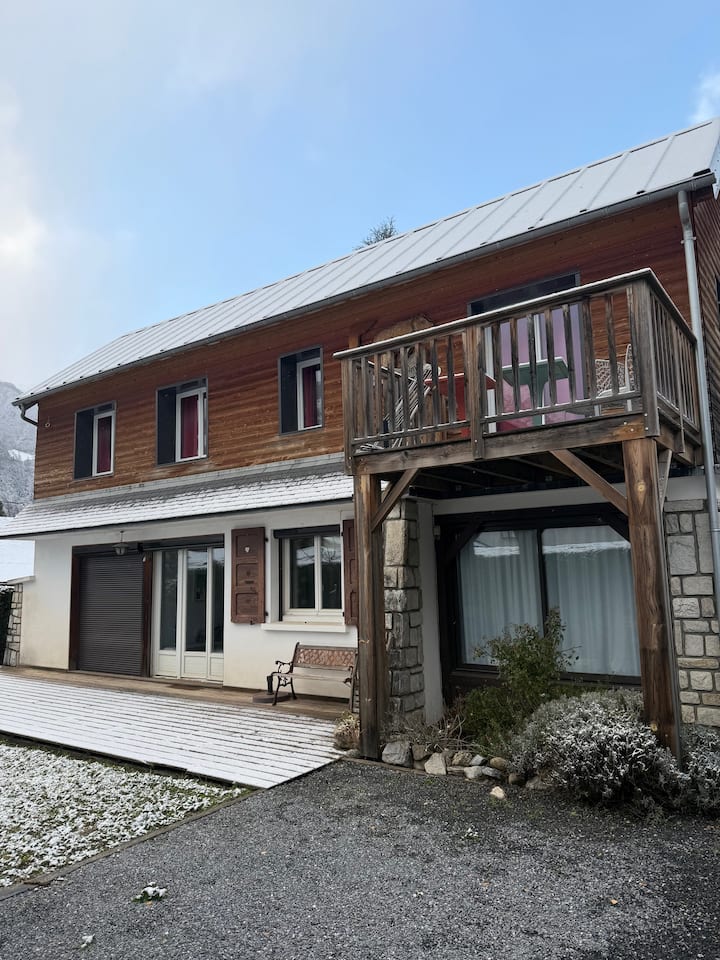 Chalet Des Amis 10/12p - Village Saint-lary-soulan - Saint-Lary-Soulan
