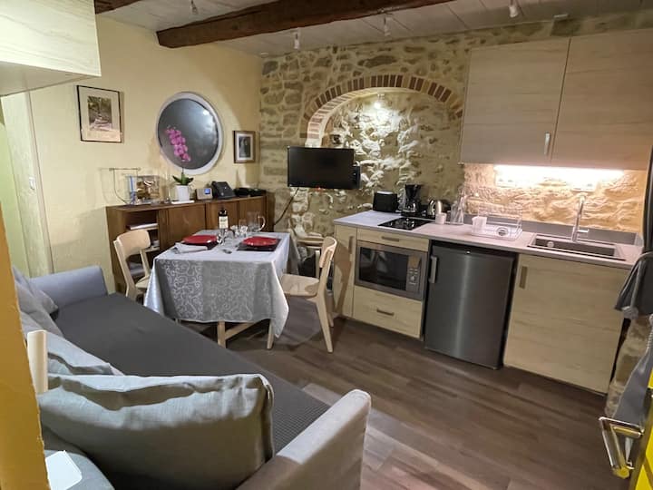 Studio Deluxe Hermes - Centre Et Plage - Miramas