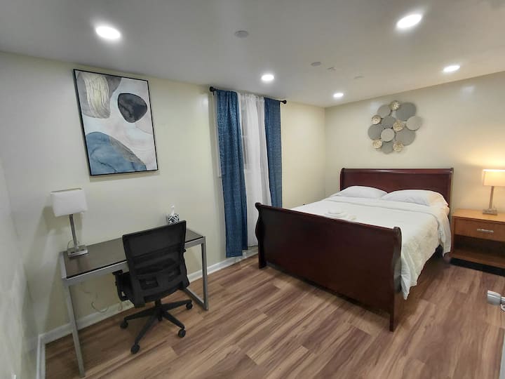 Your Ideal Room For A Relxing Stay In Aberdeen - Havre de Grace, MD