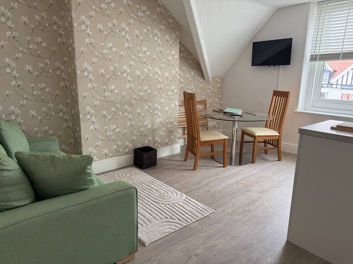 Carmen Sylva 2nd Floor Apartment Llandudno - Conwy