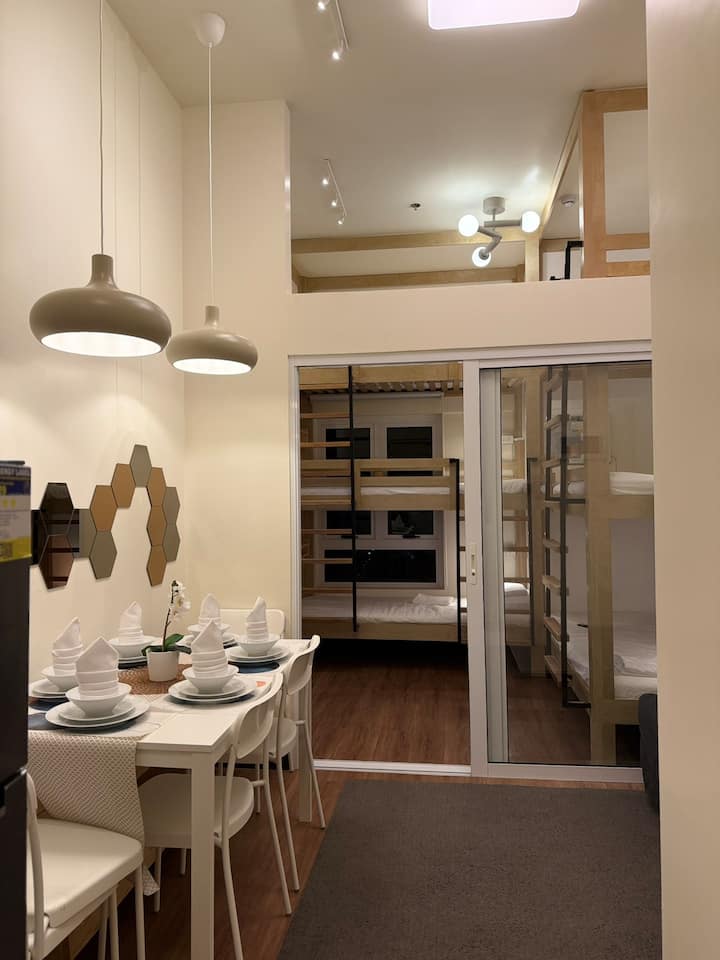 The Camden Place Cozy Family Group Condo Unit - Metro Manila