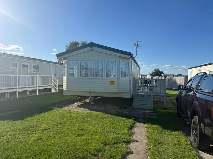 Petal Bay - Kingfisher 418 - Ingoldmells