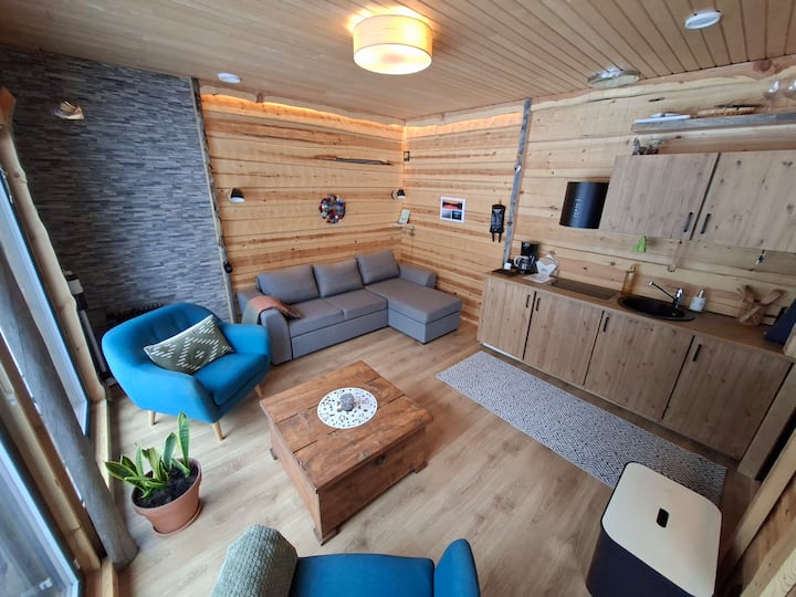 Guesthouse Mukkis + Sauna With The Lake View - Ivalo
