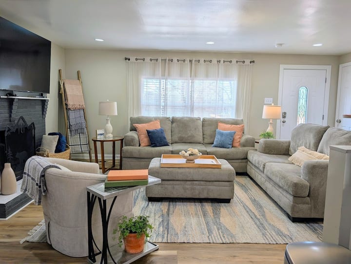 Serenity Signature Stay/luxury Family Escape - ノックスビル, TN