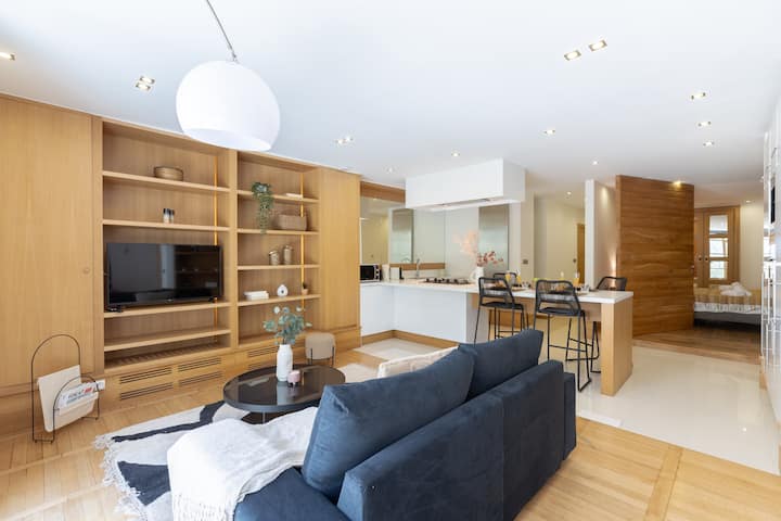 One Bedroom Apartment In Ixelles - Brussels