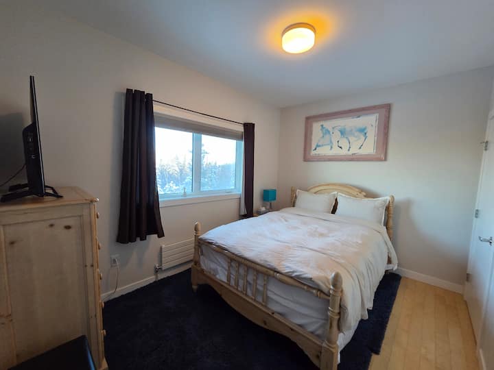 Aurora Escape By Great Slave Lake, Adult Only - イエローナイフ