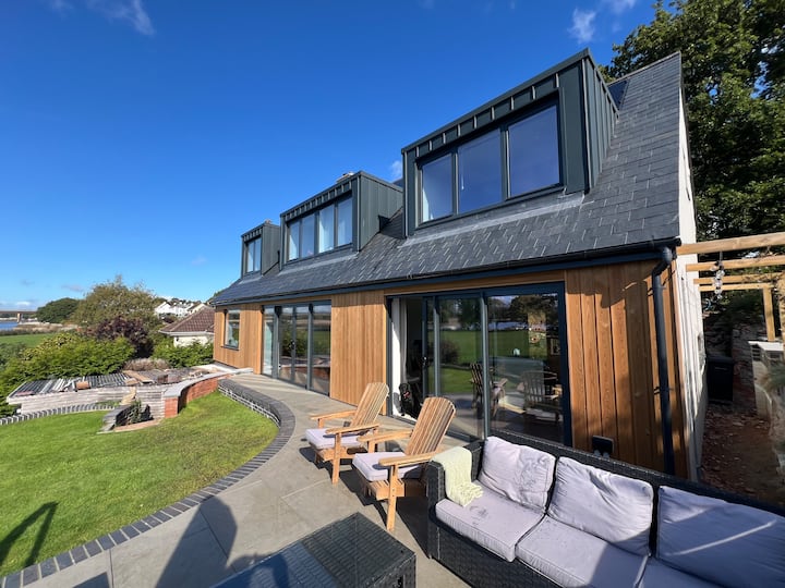 Stunning Location With Estuary Views, Sleeps 10 - Exeter