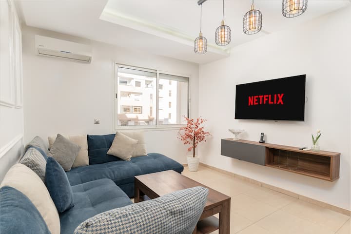 Pool View Modern Apartment - Agadir