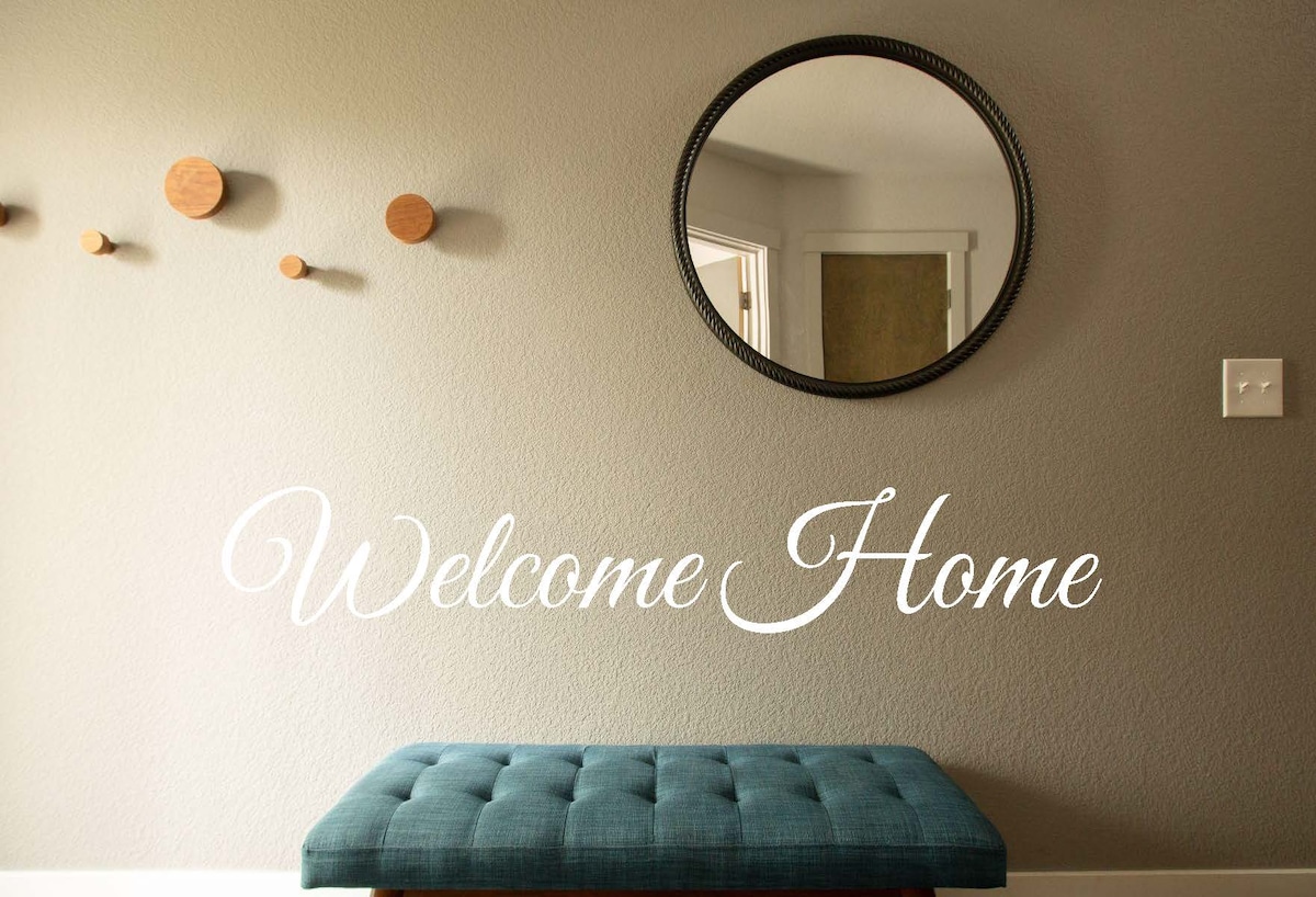 Blick vom Dach & Drinks bei Sonnenuntergang: Luxus-Stadthaus ...