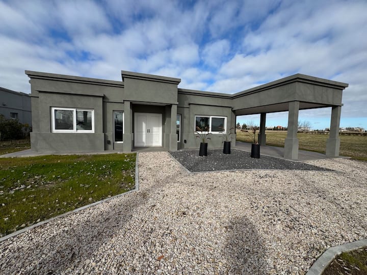 “Casa En Country Con Piscina Y Amenities Premium” - Dolores