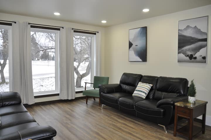 Empress House - Brandon, MB