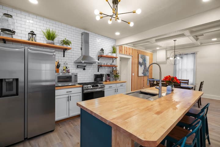 Twilight Terrace/historic/near Everything. - El Paso