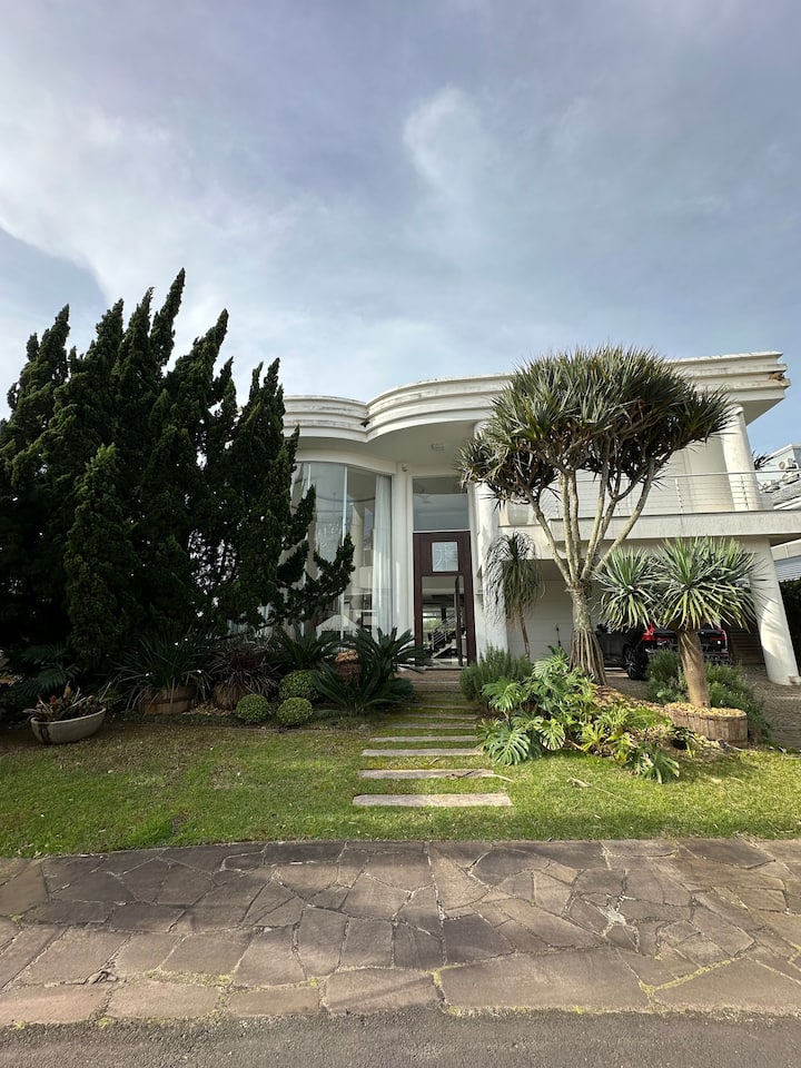 Aconchegante Mansão Em Condomínio Fechado - Xangri-Lá