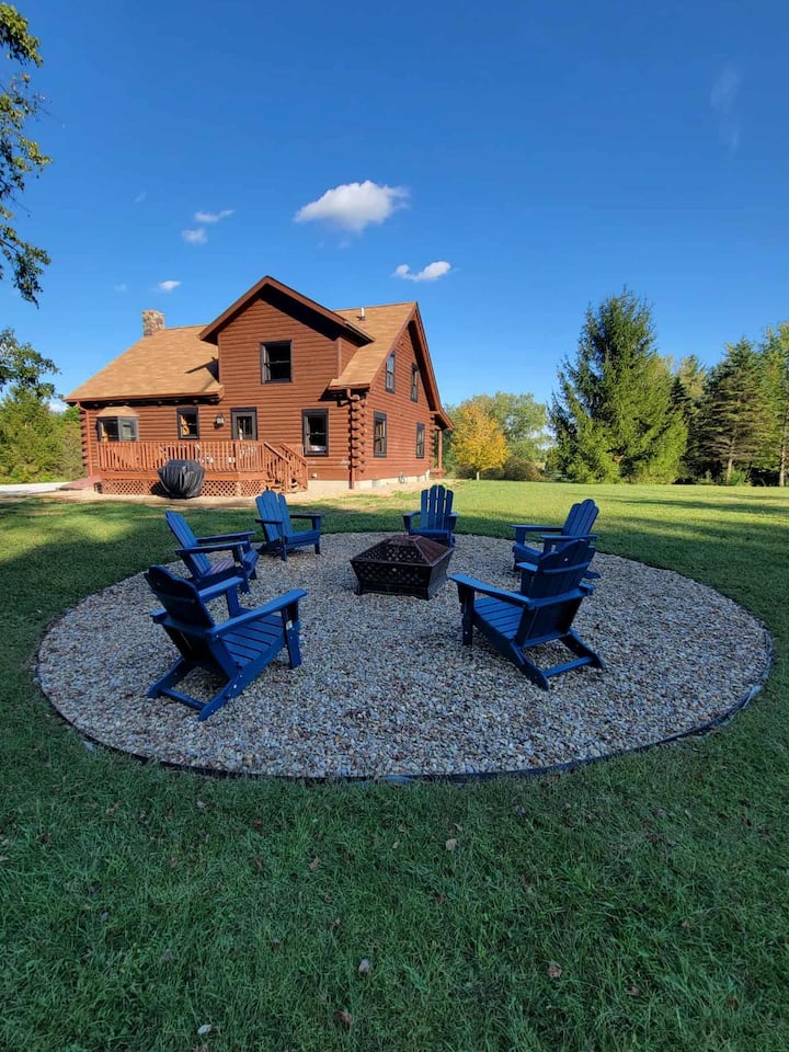 Peaceful, Rustic Cabin In Homerville, Ohio - Burbank, OH