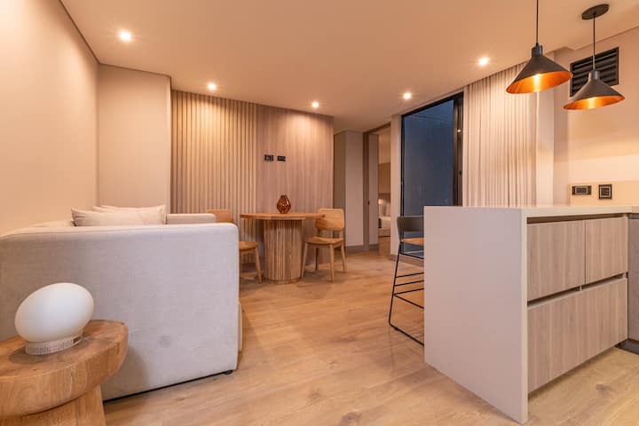 Private Jacuzzi Luxury Apt With Ac In Laureles - Medellín