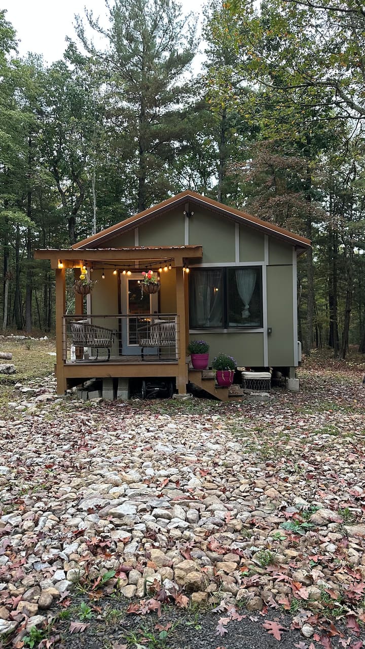 Wyldewood Cottage | Entire Tiny Home - West Virginia