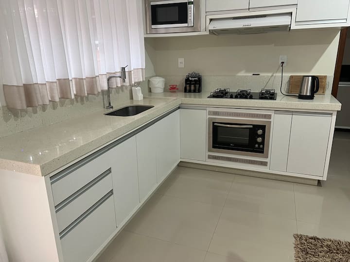 Lar Acolhedor Ideal Para Famílias Até 5 Hóspedes. - Joinville