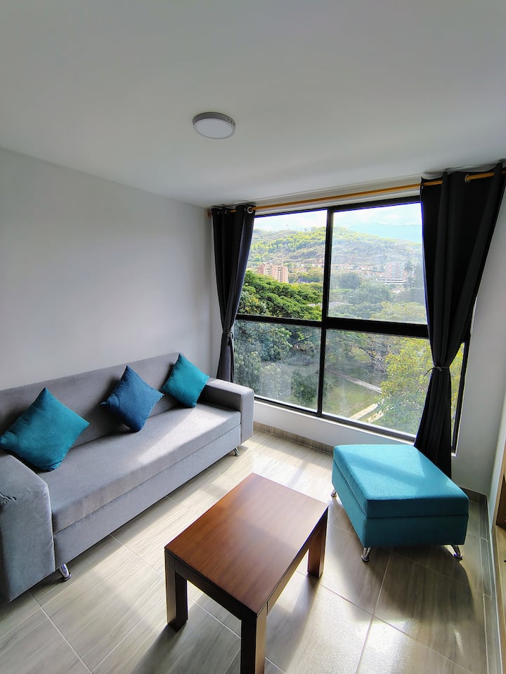 Apartamento Moderno Con Vista A La Montaña - Cali