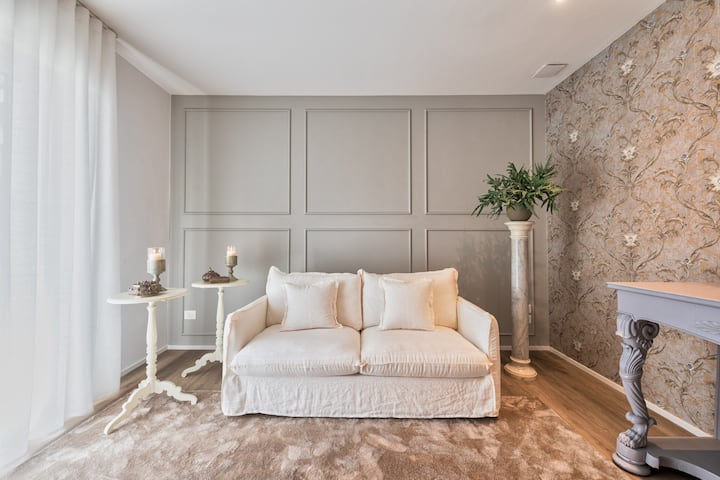 Nuovo Romantico 38 + Treviso - Venice - Cortina - Trévise