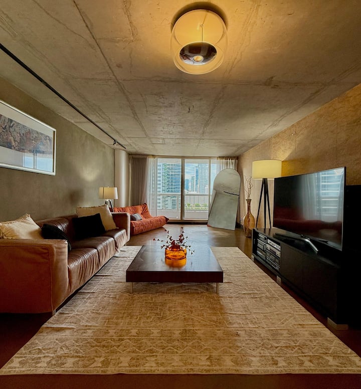 The Grand Vintage! Direct Water And City Views - The Bahamas