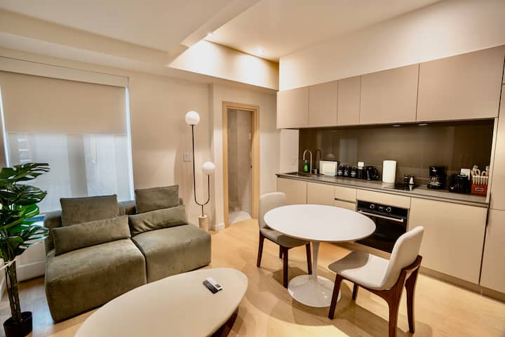 Luxury 1-bdr In The Heart Of Downtown Of Mtl | 23 - Montreal