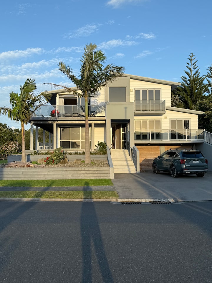 Harbour View Lookout - One Tree Point