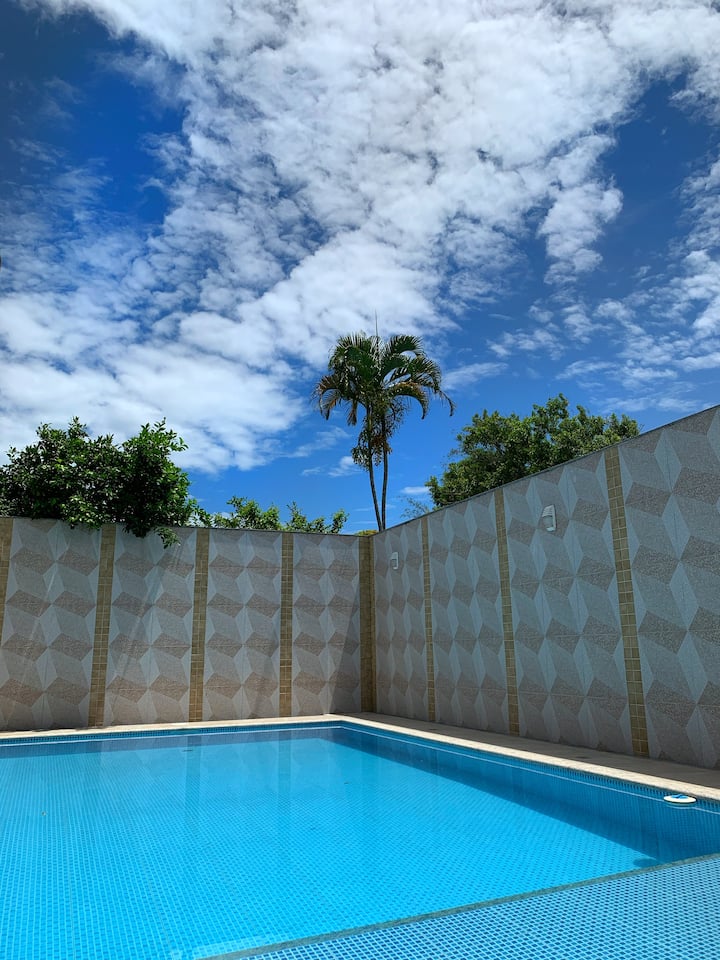 Casa Com Piscina E Churrasqueira Próximo à Praia! - Rio das Ostras