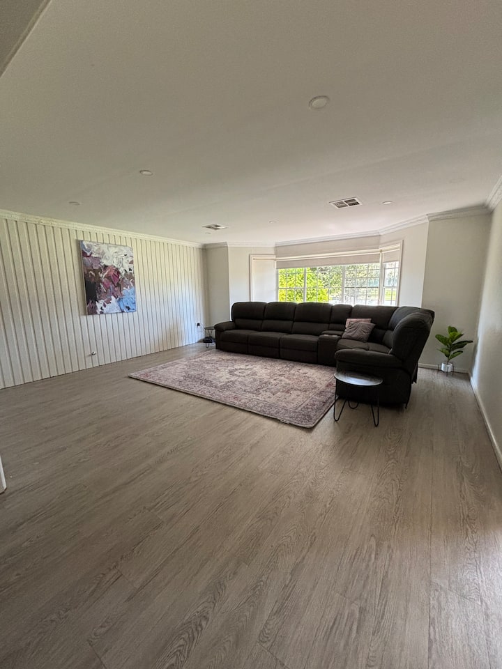 Spacious Home In Forbes Nsw - Forbes