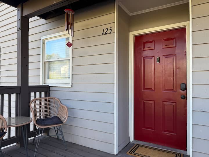 Cozy Pet-friendly Apartment Near Downtown Athens - Athens, GA