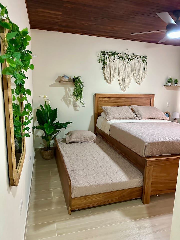 Bluereef: Tu Escape En Bejuco, A Pasos De La Playa - Costa Rica