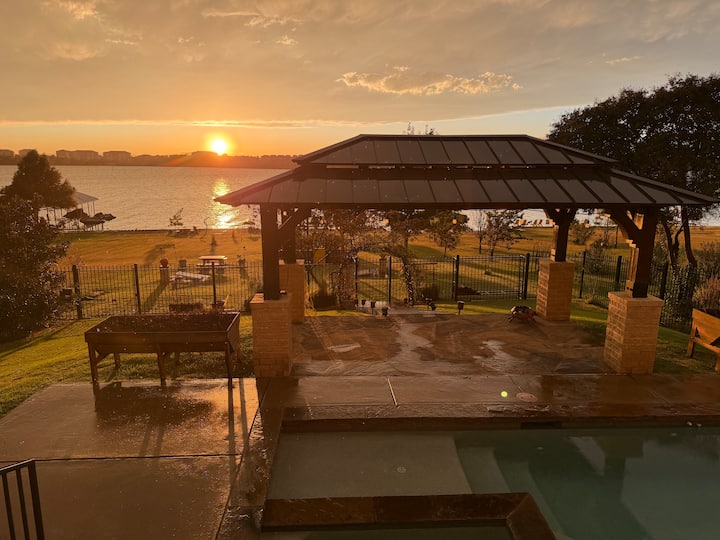 Let’s “Le” By The Lake! - Rowlett, TX