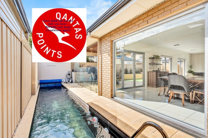 Modern Oasis -Pool, King Bed, Ev Charger - Adelaide