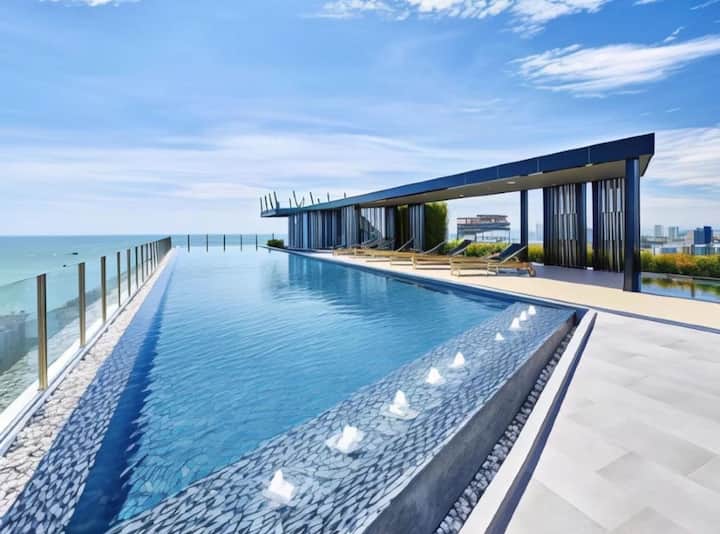 The Base Pearl Hotel（一居室/网红公寓/市中心/近海滩/楼顶泳池） - Pattaya City