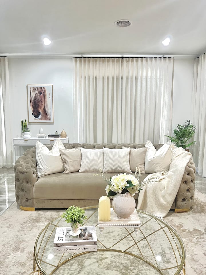 Luxury Leisure In Aintree - Melton