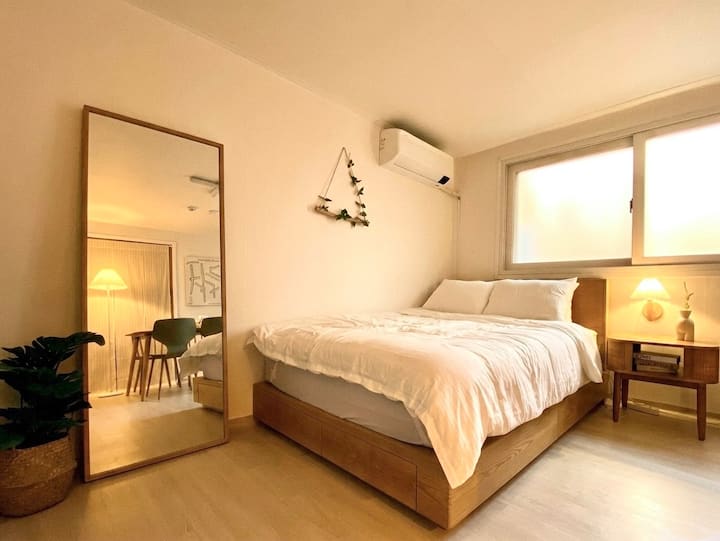 [밈스테이] 낯선 곳에서 내 집처럼 편안하게 머무는 집 - 상대원2동