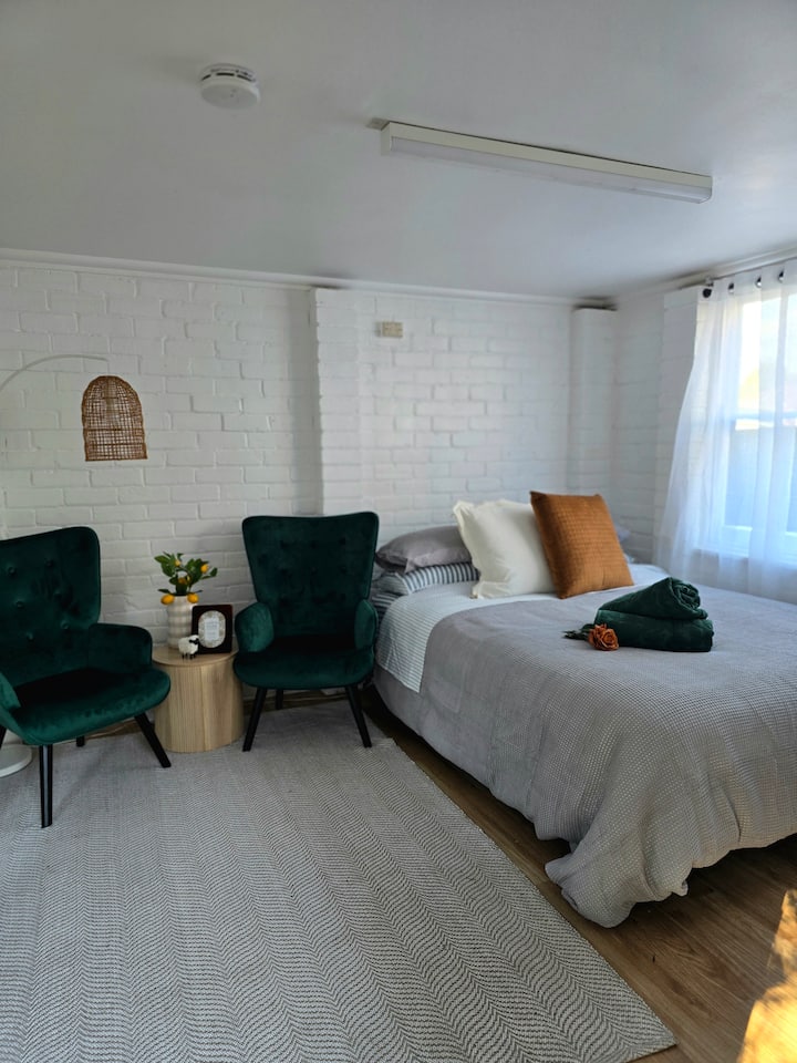 Howick Hideaway - Cozy And Private - Bathurst