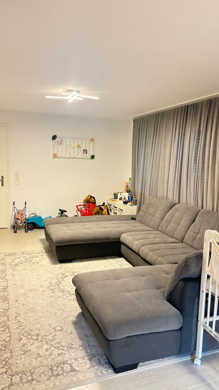 Familienfreundliche Wohnung In Der Stadt Zürich - Zurich