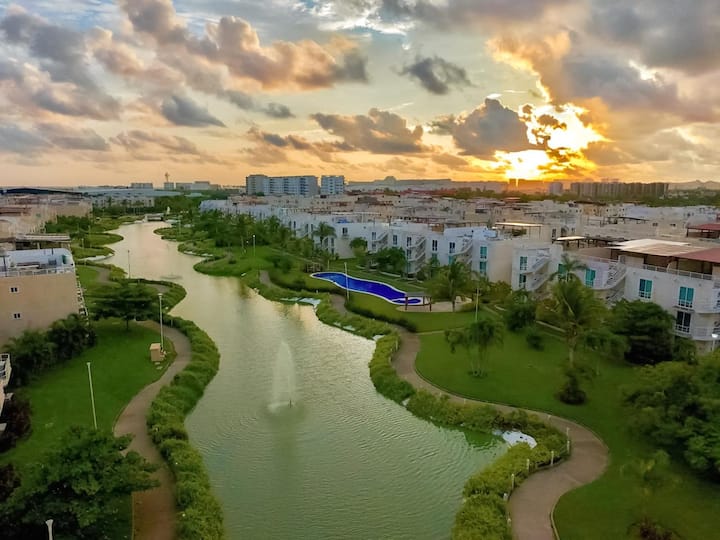Cómodo Depa En Planta Baja | A/c | Boiler | Wifi - Guerrero