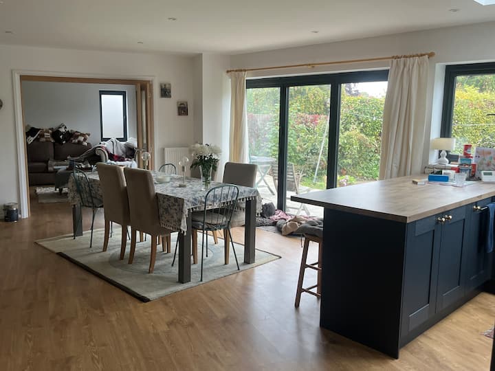 Gold Cup Winnerperfect House For The Perfect Win - Evesham