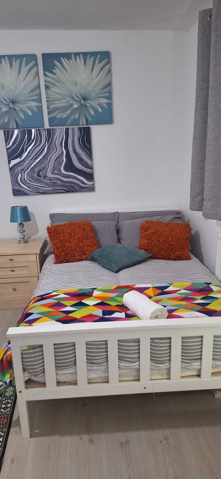 Plush / Cute Flat In Kilmarnock - Ka1 - Kilmarnock