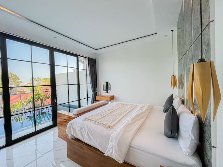 3 Bedroom Villa Seminyak Modern - Australia
