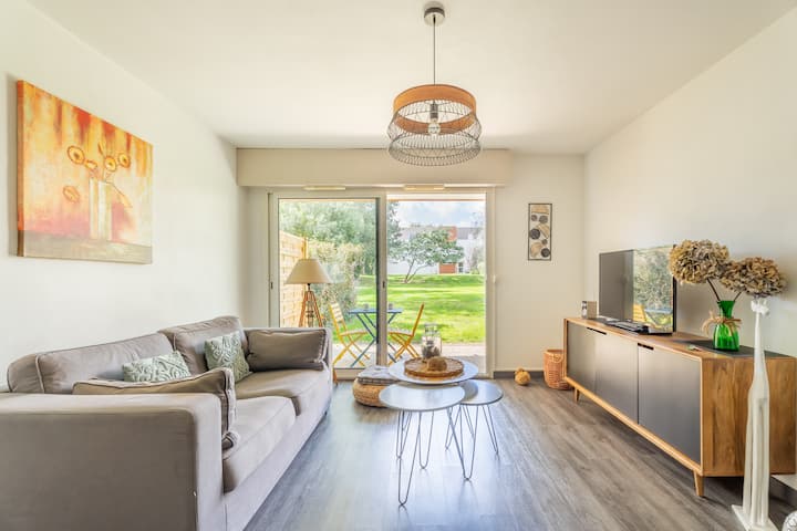 T2 Proche Port - Quartier Calme - Parking Privé - Vannes