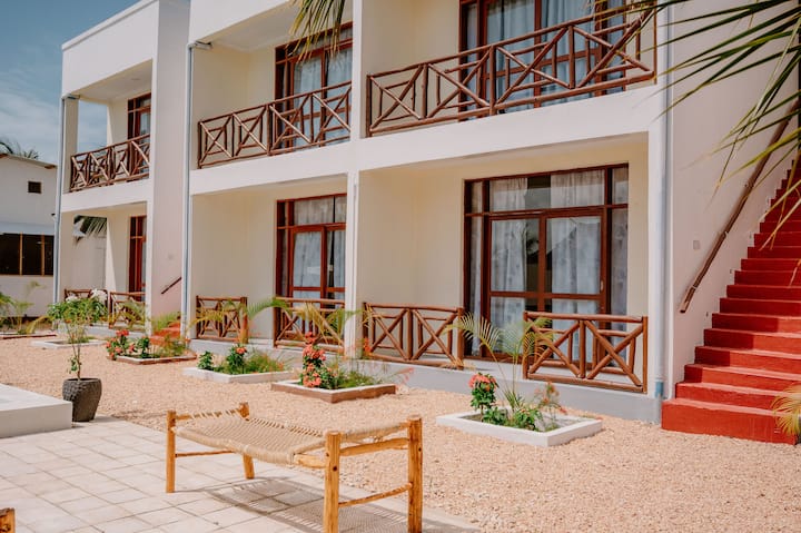 Karibu To Paradise - Welcome To Andy's Inn! - Tanzania