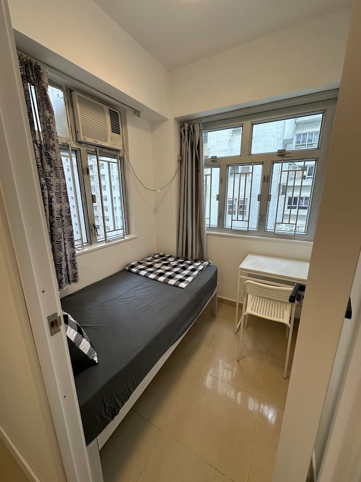 #Wanchai 灣仔 2 Rooms. New Decorate Flat. - Hong Kong