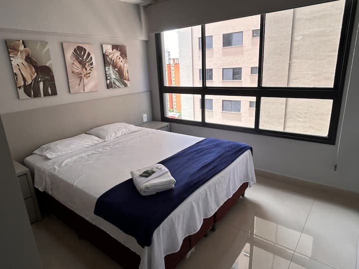 Queen Bed + Pool, Gym & Parking Spot | Goiânia Top - Goiânia