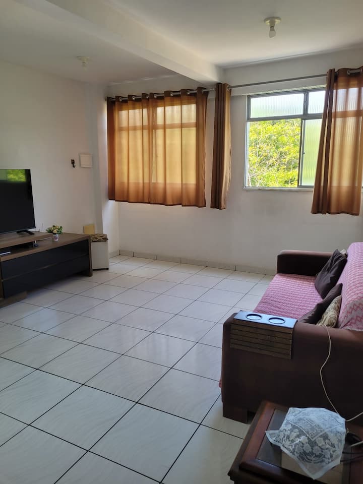 Apartamento Amplo, Próximo Ao Carnaval E Réveillon - Salvador